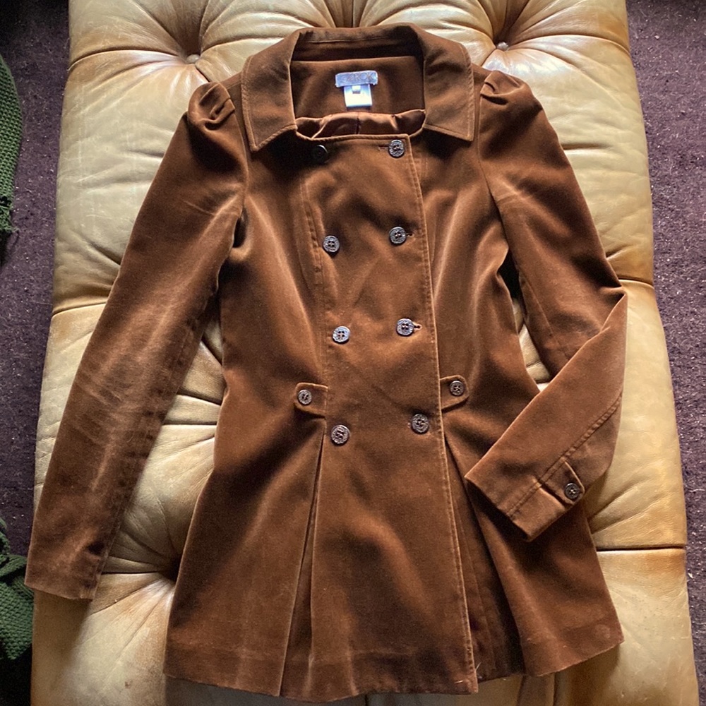 Larok Luxe Double Breasted Velvet Mod Coat With Bustl… - Gem